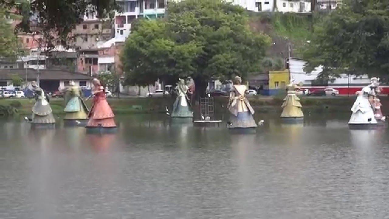 Dique de TORORO , Salvador , Bahia, Brazil, as estatuas de Orixas ...