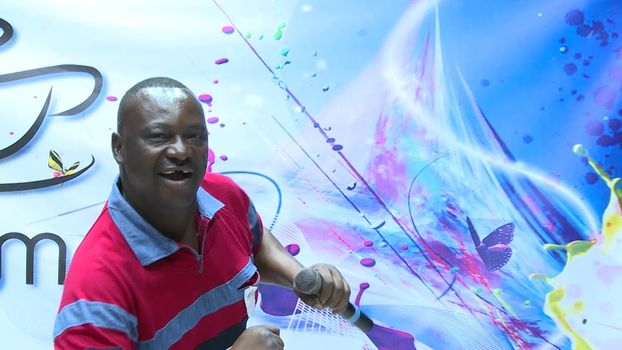Dr Afonso Famba kaya ka wena - YouTube