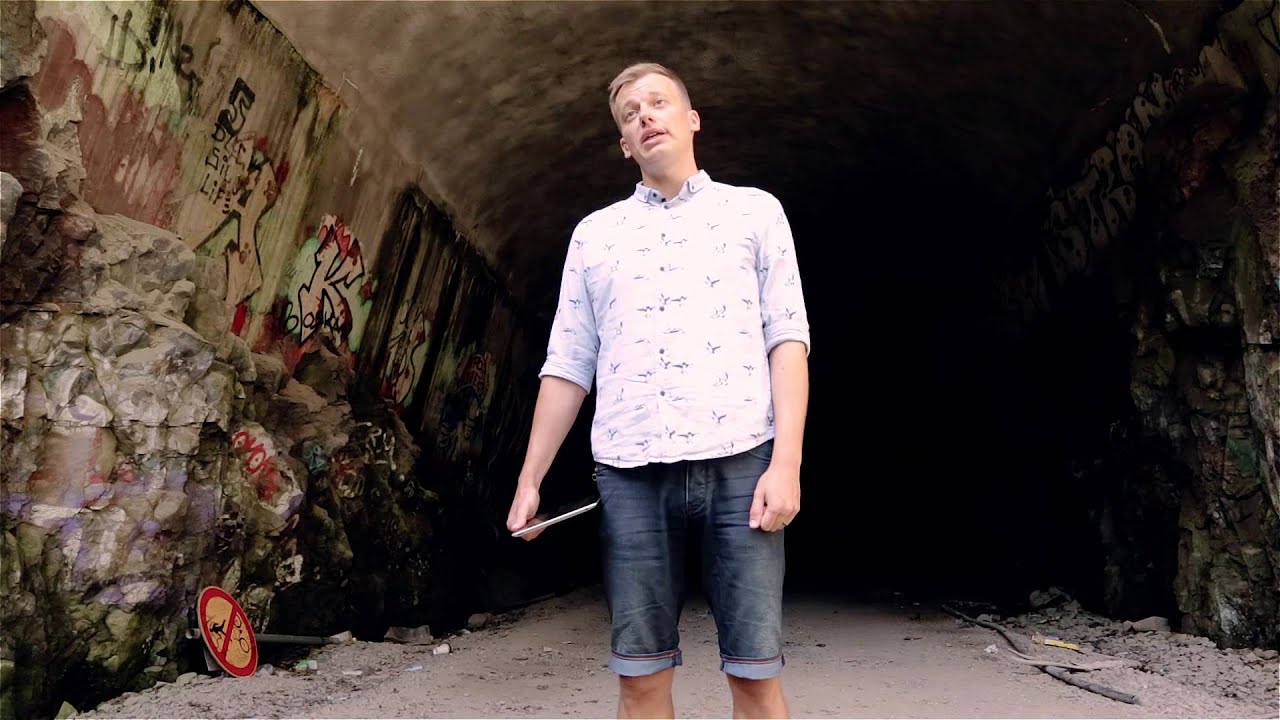 Hela folket läser 2015: Kaj Korkea-aho - YouTube