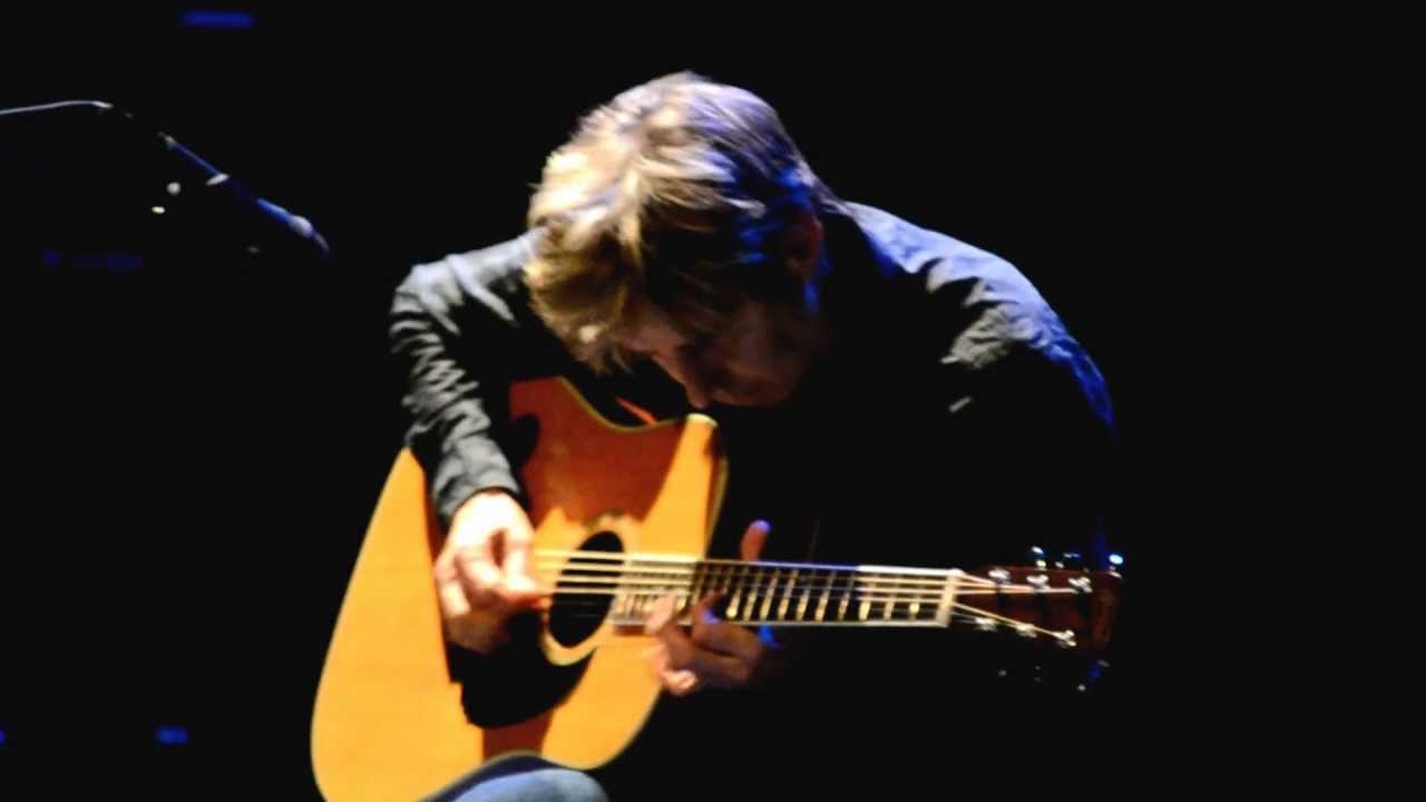 Eric Johnson Live Acoustic Jam (June 28th, 2012 in Orlando, FL) - YouTube