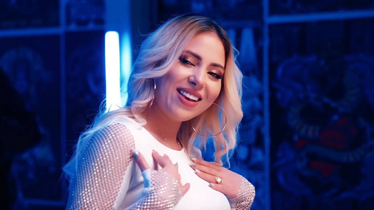 Petruta - Mama plec la Bucuresti [Videoclip Oficial] 2023 - YouTube