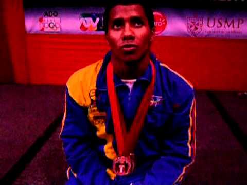 JHON JAIRO SERNA, CAMPEÒN MUNDIAL DE PESAS SUB 17 - YouTube