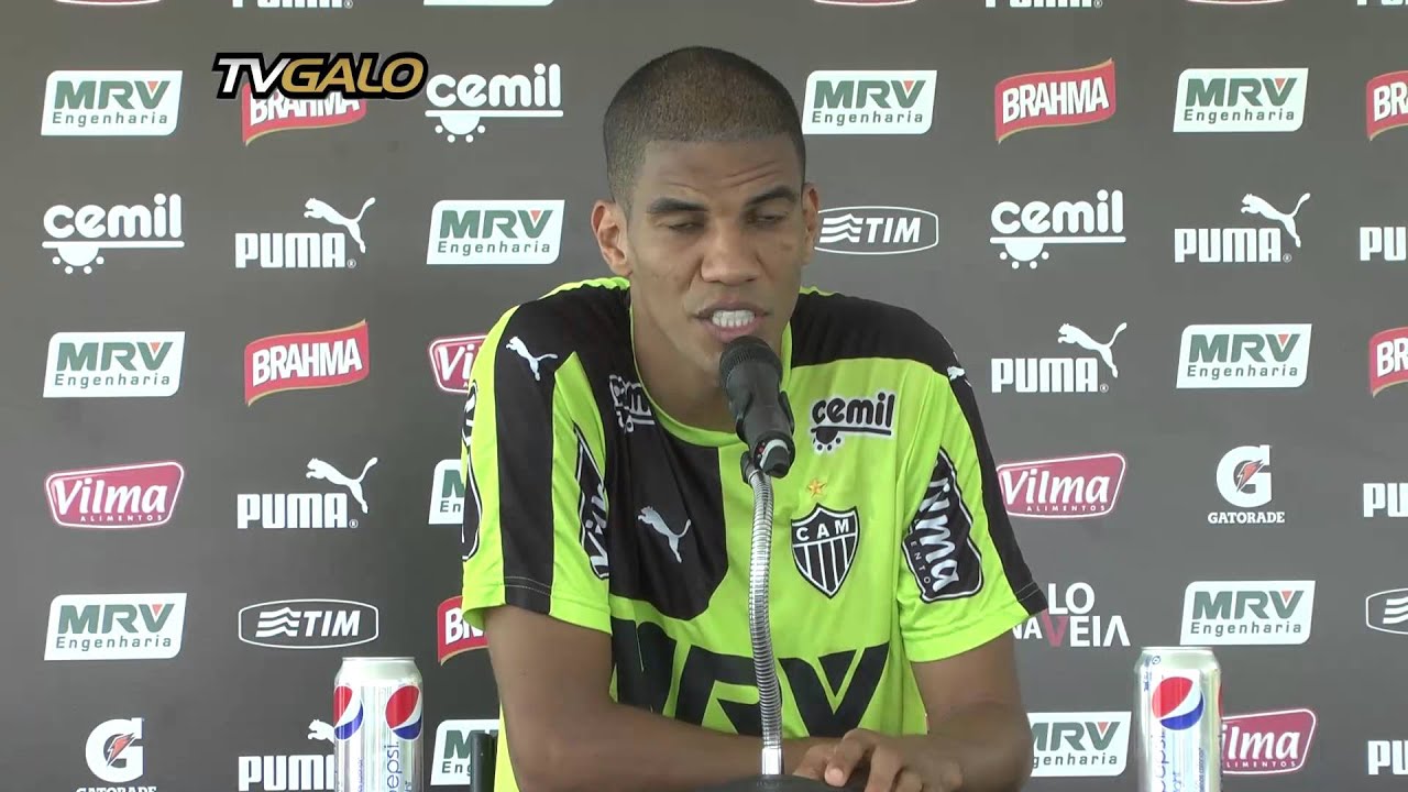 15/09/2015 Entrevista Coletiva: Leonardo Silva - YouTube