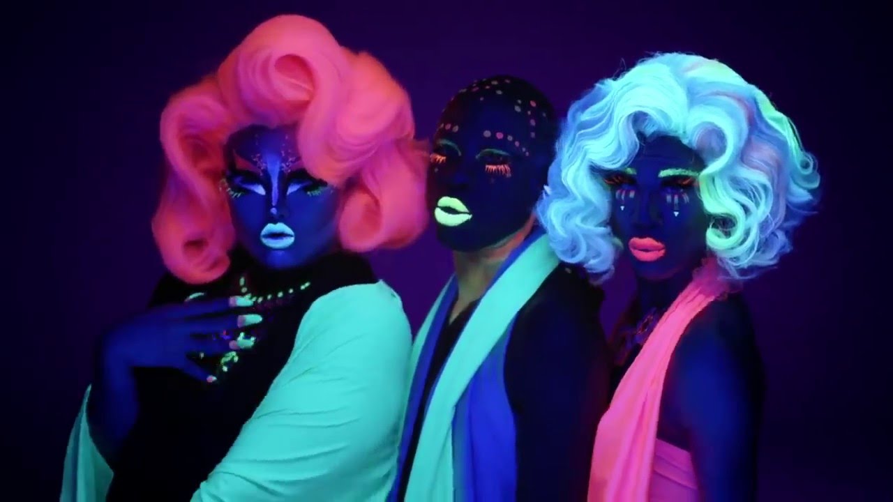 RuPaul - The Realness (Sneak Peek) ft. Bob The Drag Queen, Kim Chi ...