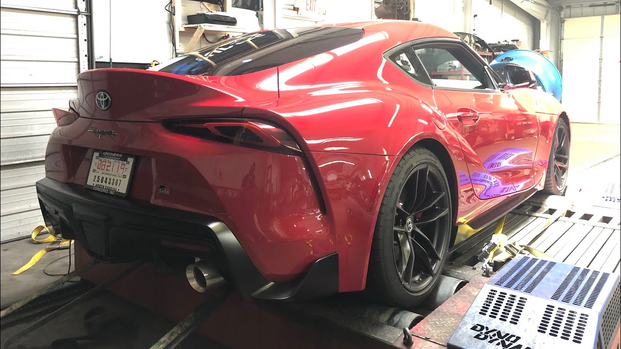 2020 Toyota GR Supra Revs, pops and crackles! - YouTube