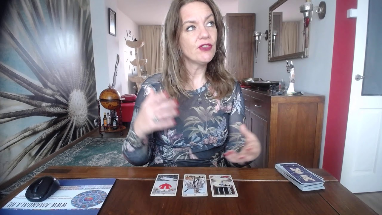 Weekhoroscoop Kreeft week 49 2019 - YouTube