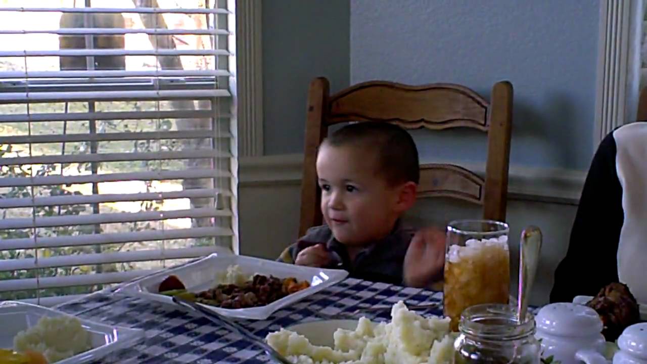 Joshy says Grace. - YouTube