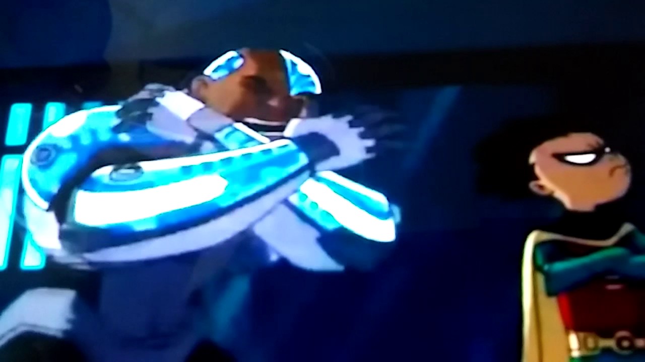 ROBIN VS CYBORG - YouTube