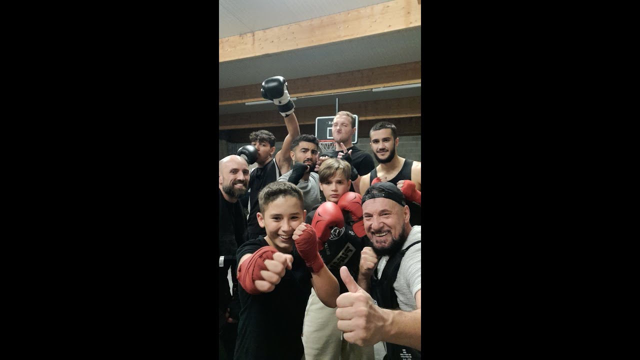 un grand bravo pour Ma Team qui bosse dur avec Aksel. Remi et Hugo ...