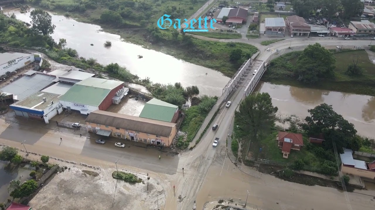Ladysmith Flooding - Flood water recedes and roads are now clear - YouTube