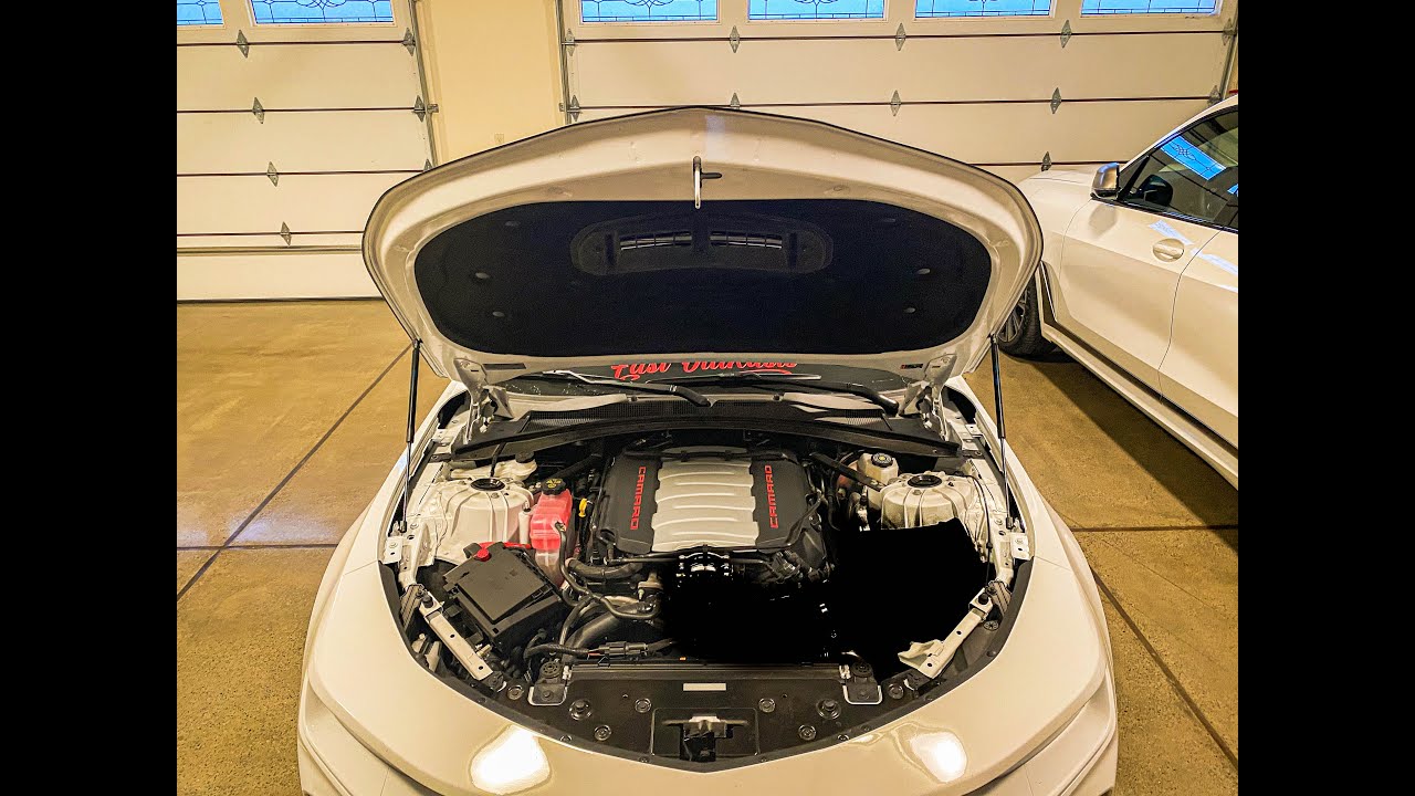 Installing the Roto-Fab intake w sound tube delete on my 2021 Camaro ...