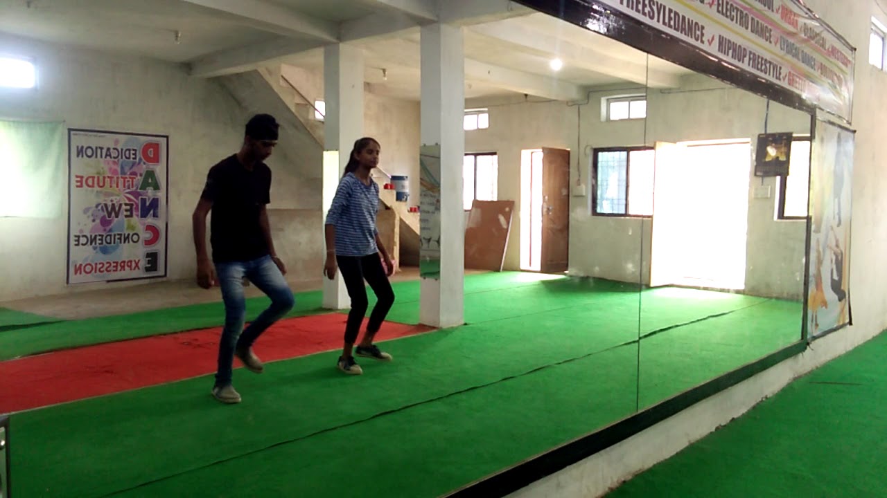 Bhangra on kangani song - YouTube