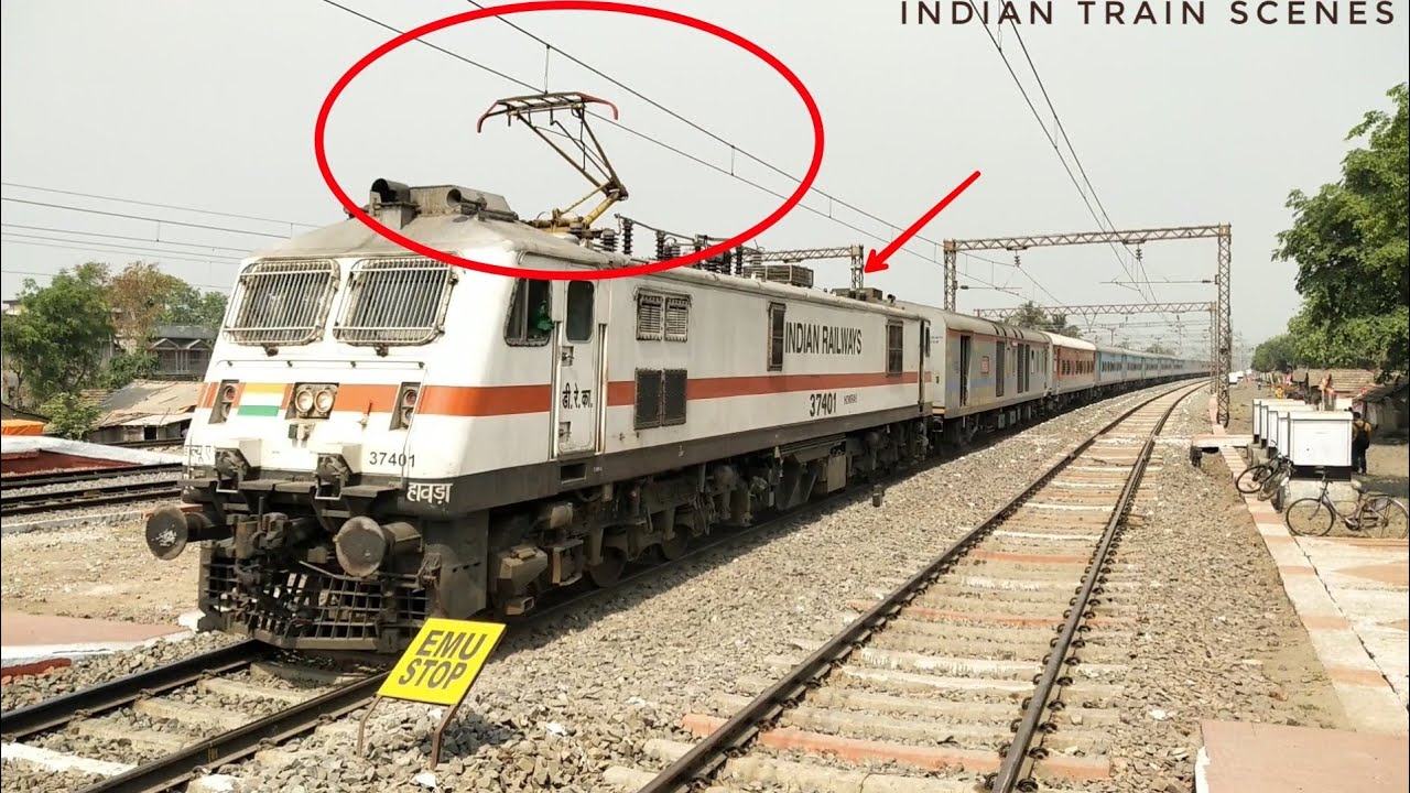 Broken Panto !! Front Pantograph Wap-7 Aggression || Vishwabharati ...