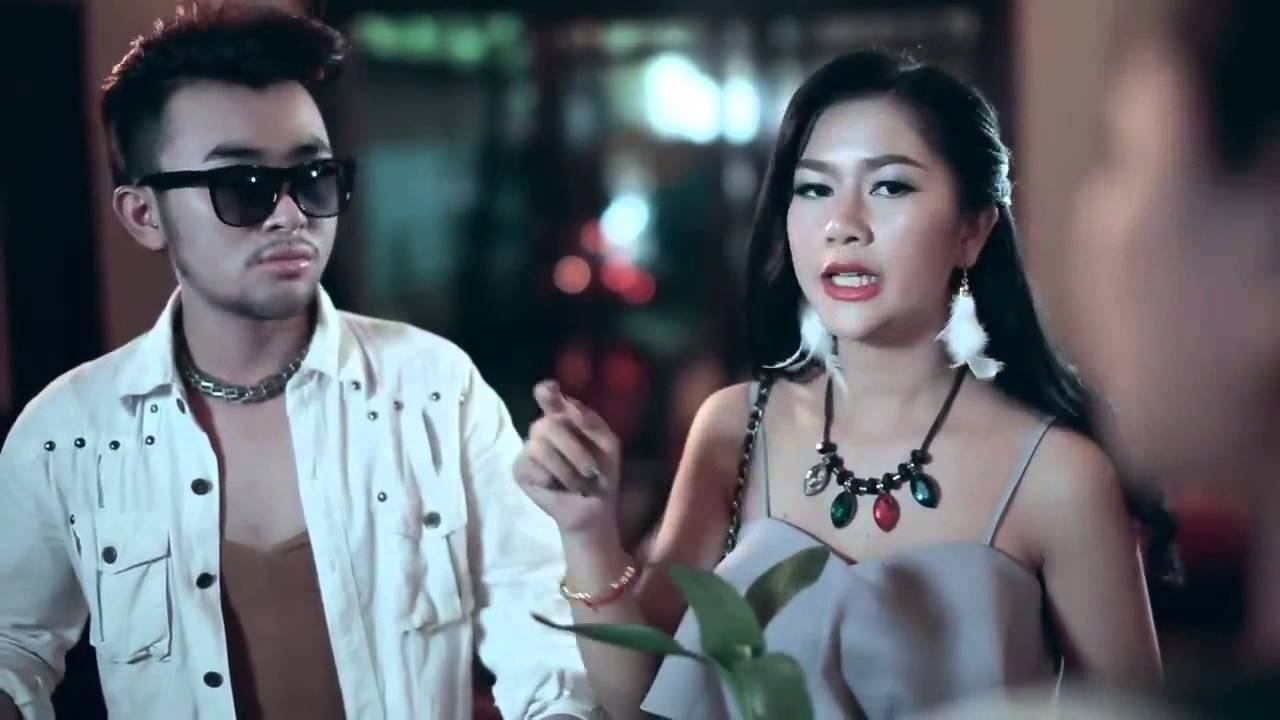 Khmer Classes Love Music (Cambodian Song) - YouTube