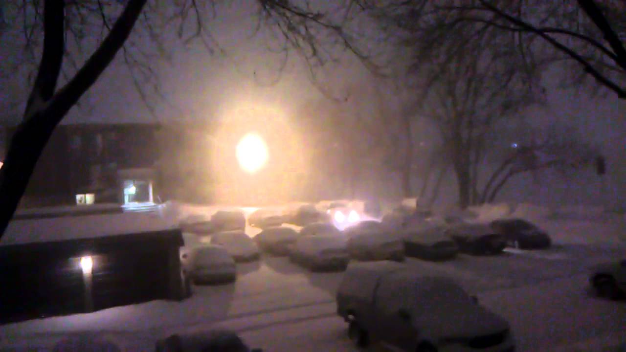 Thunder and Lightning During Snowstorm. - YouTube