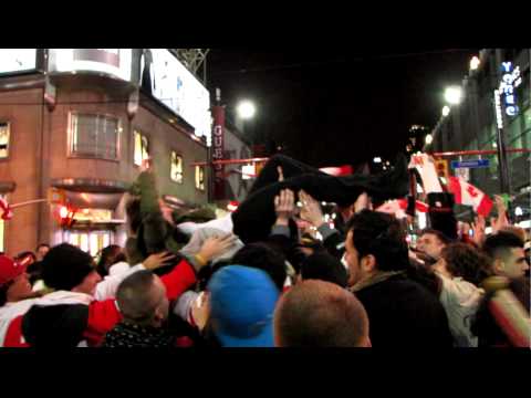 Sexy Ass Canadian Girl Crowd Surfing! - Dundas Square - Olympic Gold Party - Toronto