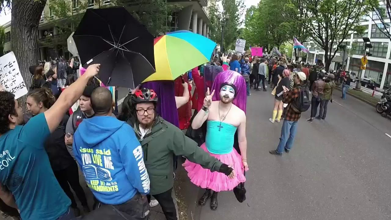 Portland Pride 2016 Bro Arcadio - YouTube