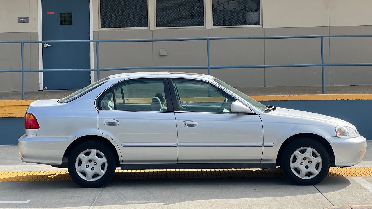 Honda Civic 1999 4 Portas