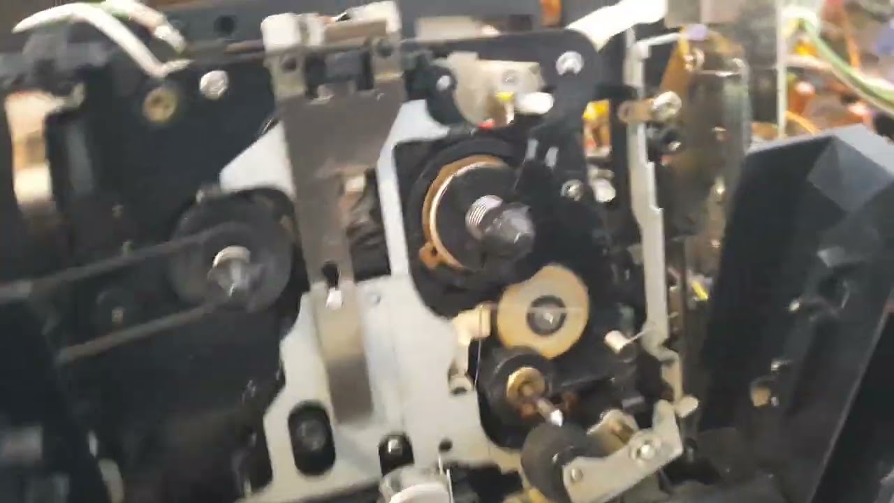 Marantz SD800 idler tire replacement. cassette deck repair. - YouTube