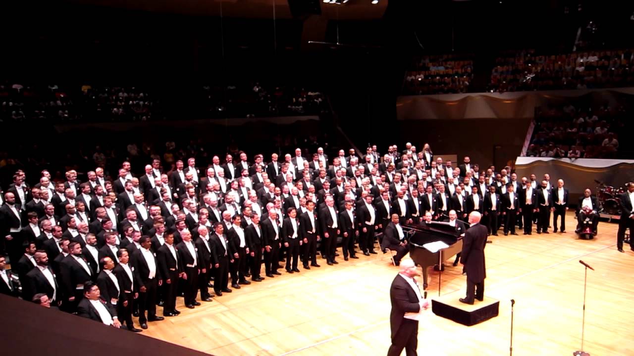 SFGMC, Denver GALA, entering stage and first song - YouTube