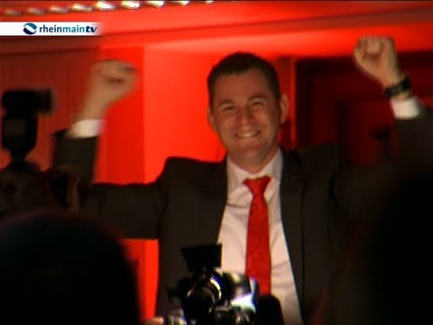 Sven Gerich gewinnt OB-Wahl in Wiesbaden - YouTube