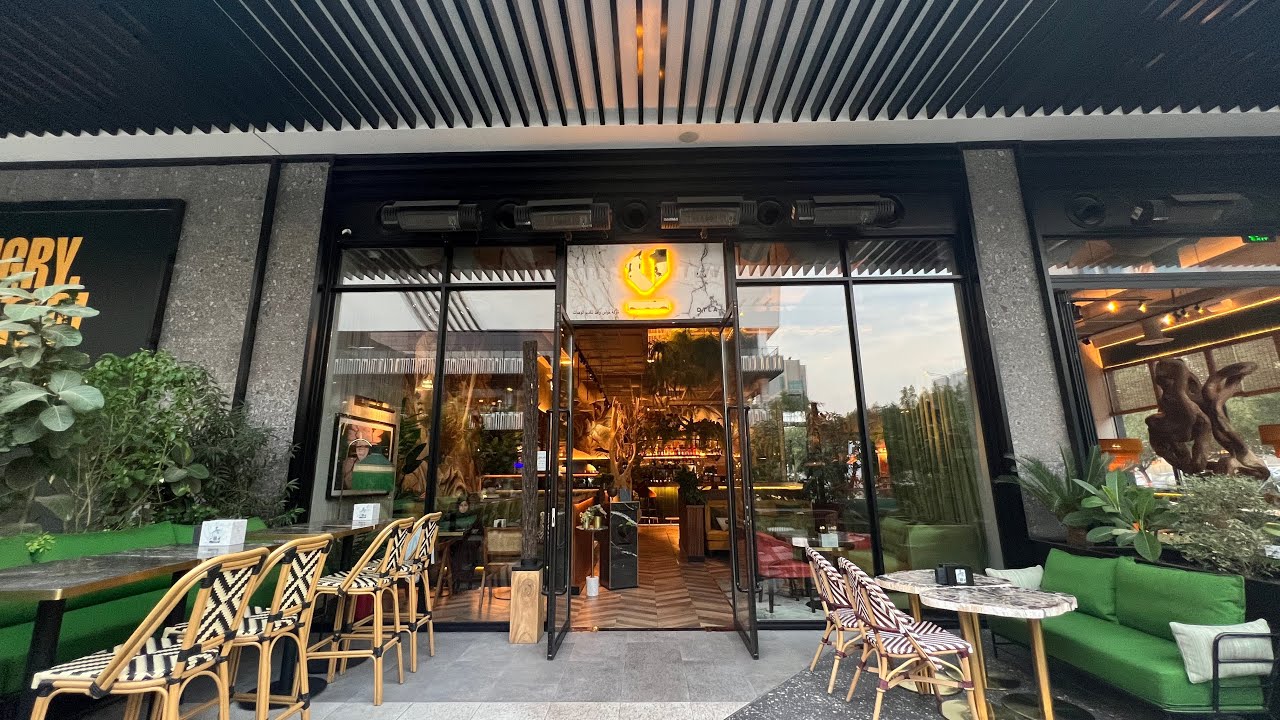 V Restaurant | Riyadh | Welcome Saudi - YouTube