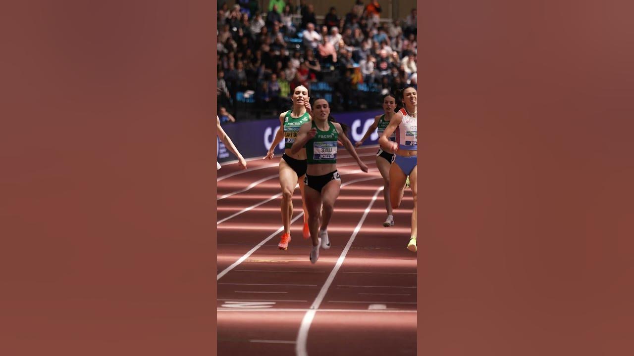 Paula Sevilla Campeona de España Absoluta Short Track 2025 400m FEM #shorts - YouTube