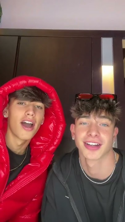 Tik Tok Di Giovanni Bonaccini E Matteo Robert Shorts Tiktok Matteorobert Youtube