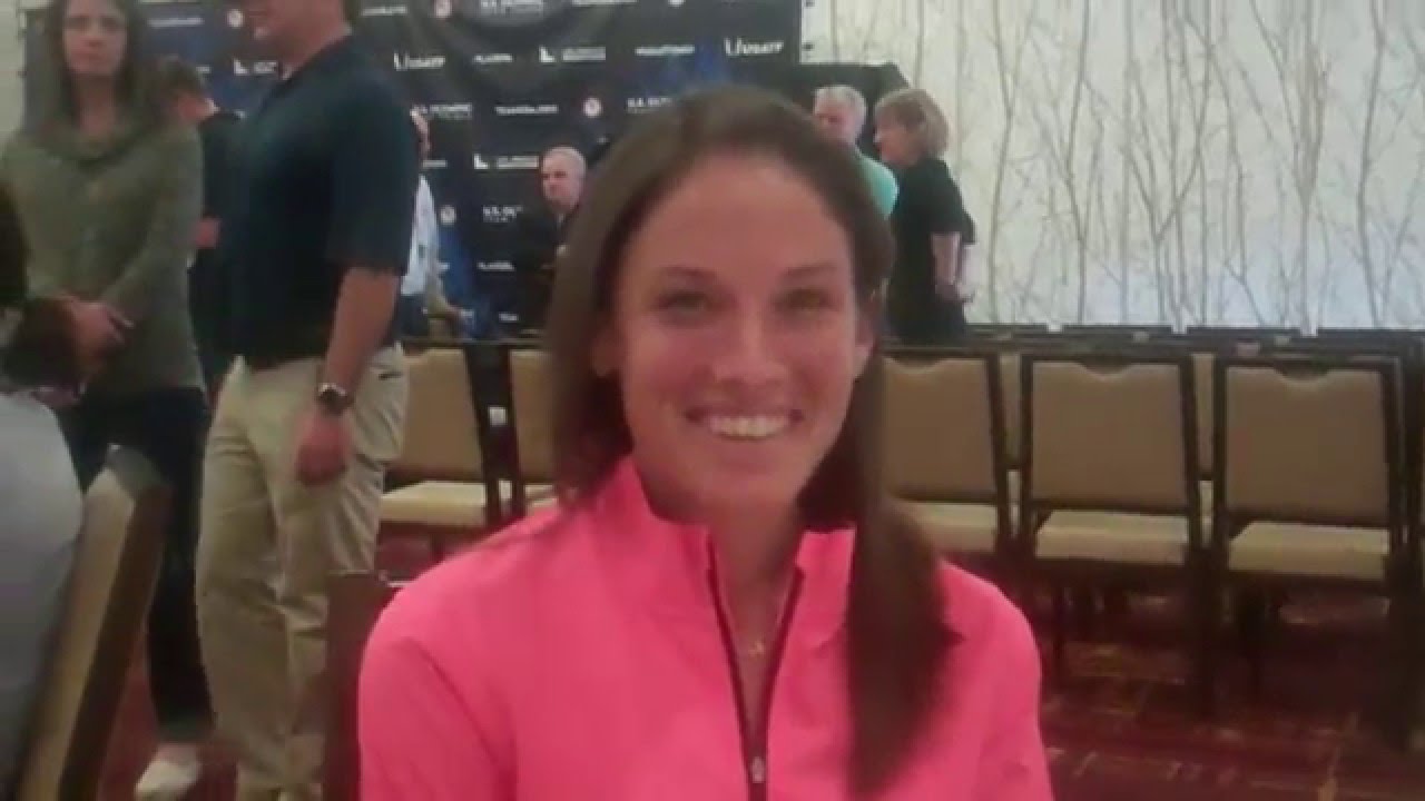 Becky Wade talks before 2016 US Olympic Marathon Trials - YouTube