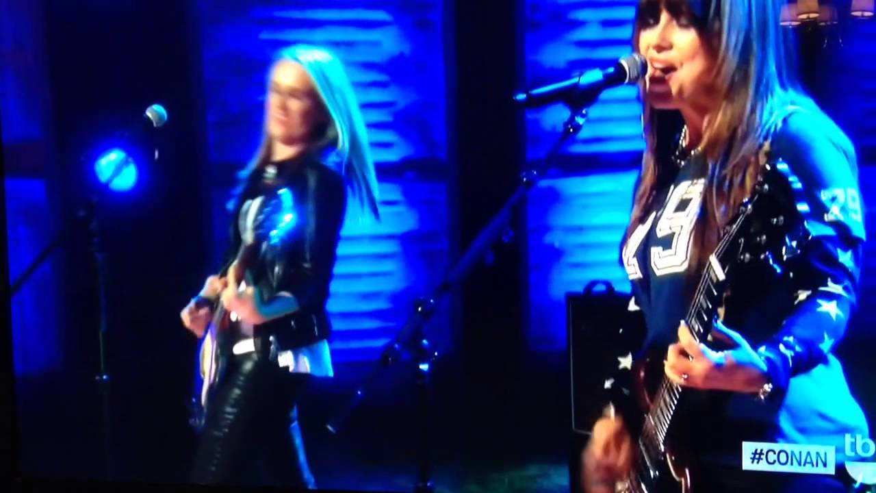 Veruca Salt perform Seether on Conan - YouTube