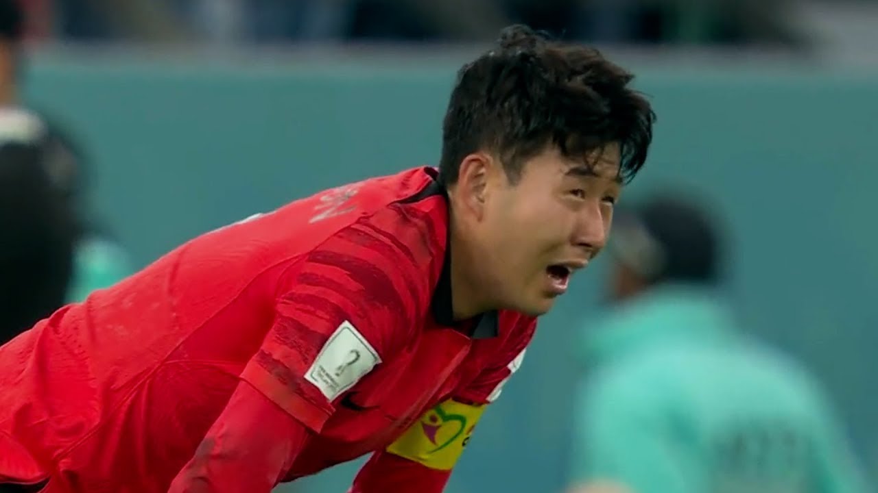 HEUNG MIN SON CRYING AFTER SOUTH KOREA ADVANCE TO ROUND OF 16 - YouTube
