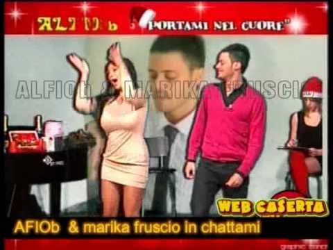 IL MITICO CANTAUTORE \