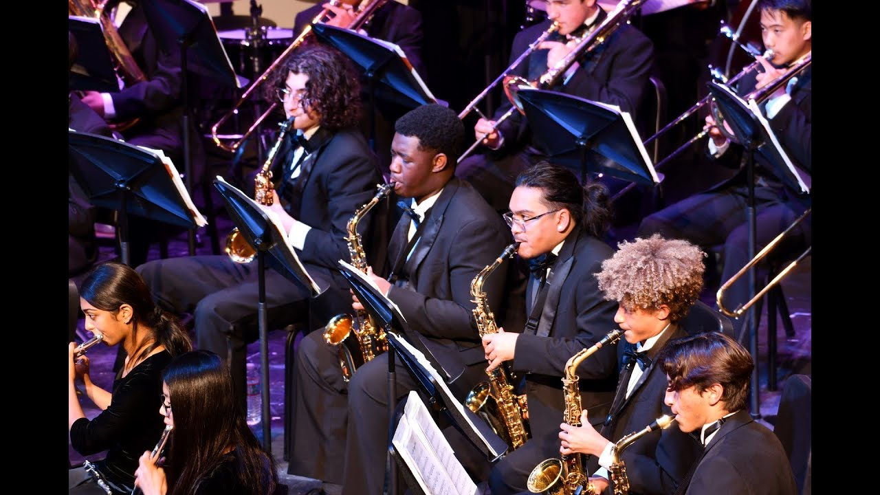 Melodious Thunk (David Biedenbender) performed by Lincoln HS Wind ...