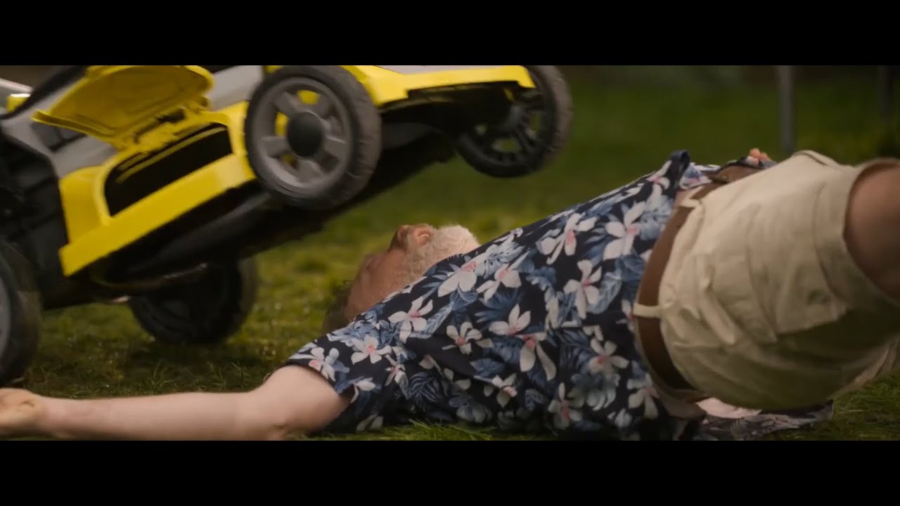 Death by Lawnmower - Final Destination Bloodlines - YouTube