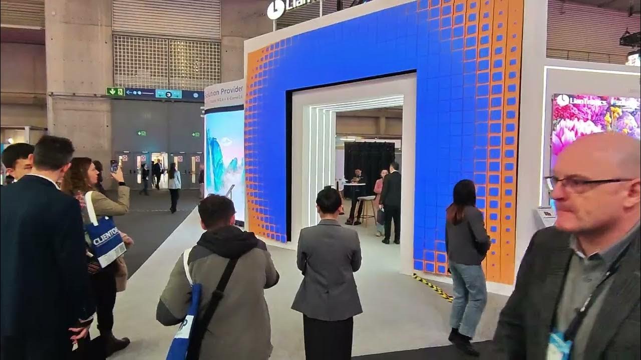 3D kinetic LED #ise2025 - YouTube