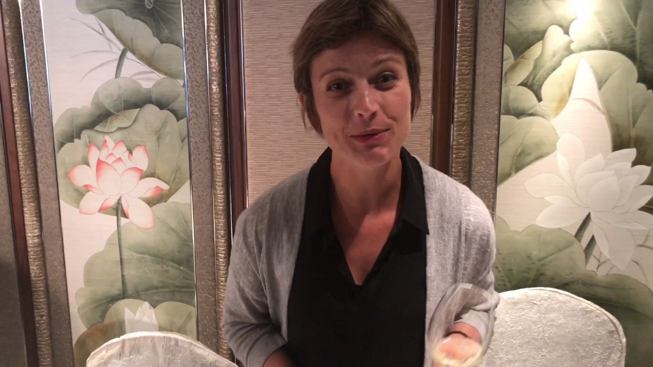 Michaela Stander from Wines of South Africa introducing Villiera ...