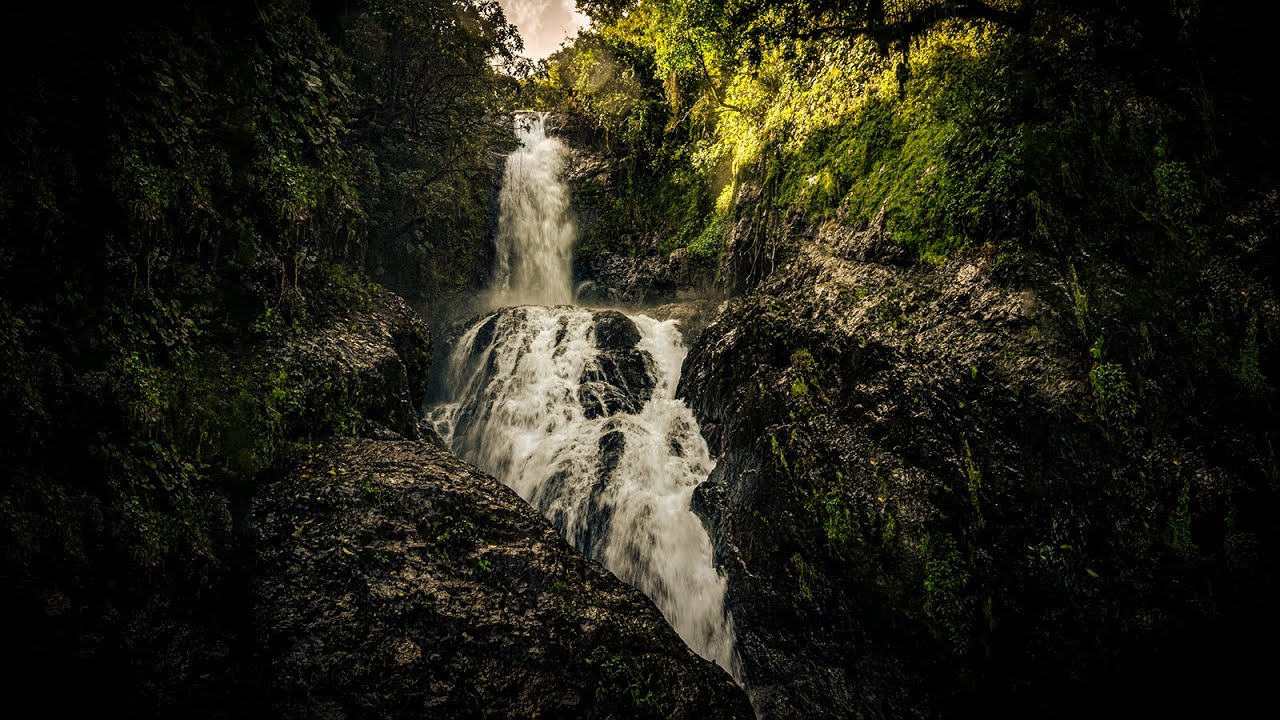 RESERVA NATURAL "EL ENCANTO" - YouTube