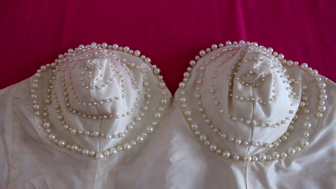 50s bullet bra - YouTube