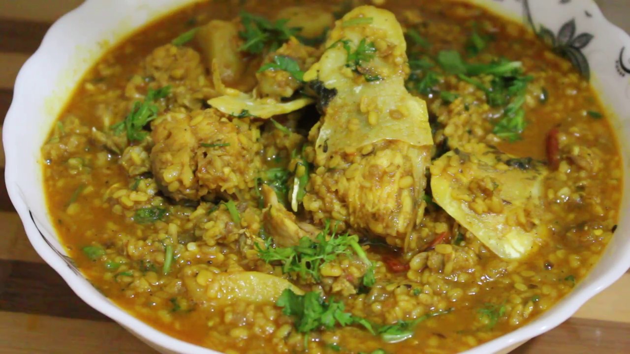 How to cook ruith fish রুই মাছের মাথা দিয়ে মুগের ডালের মুরিঘনট - YouTube