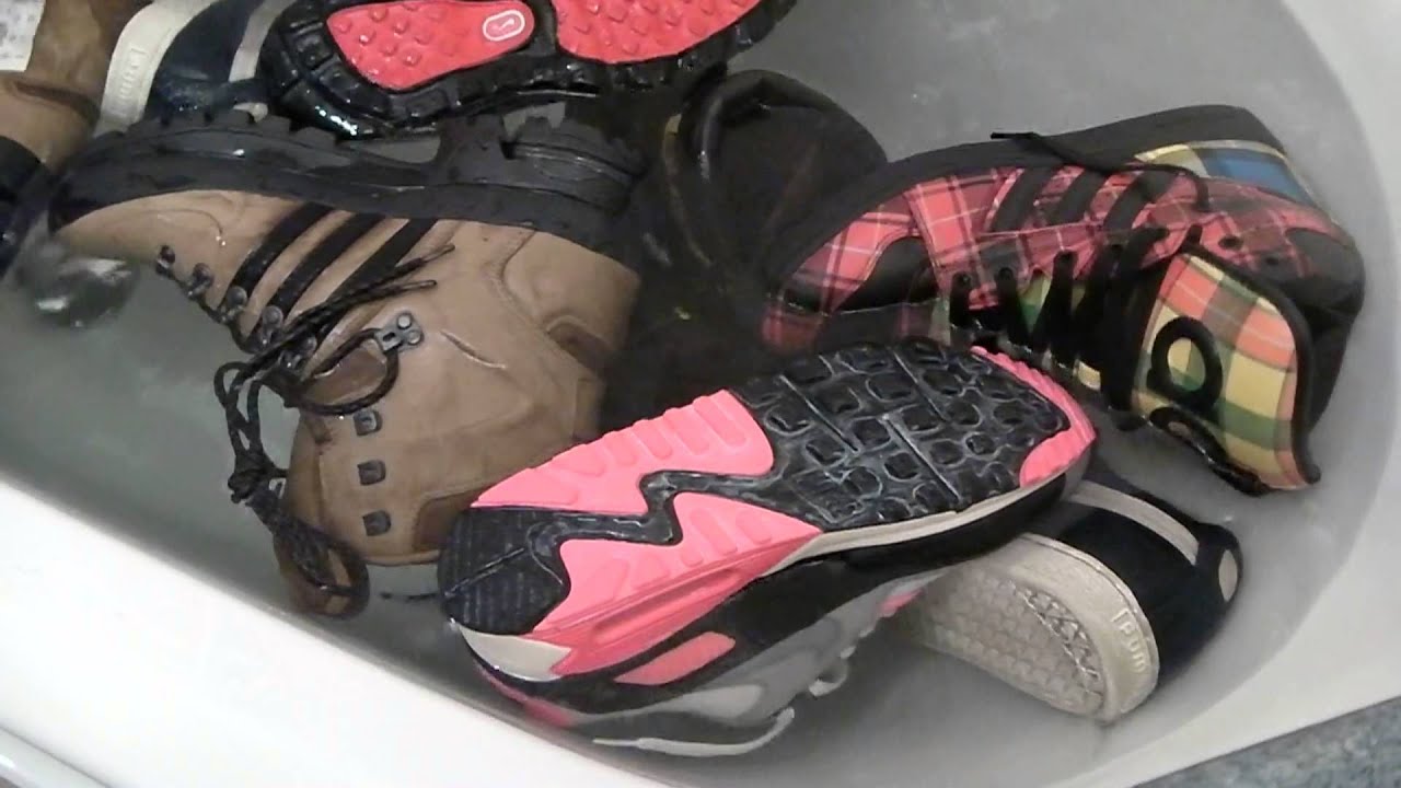 Fabulous VANS REVERT, soaked brand new - YouTube