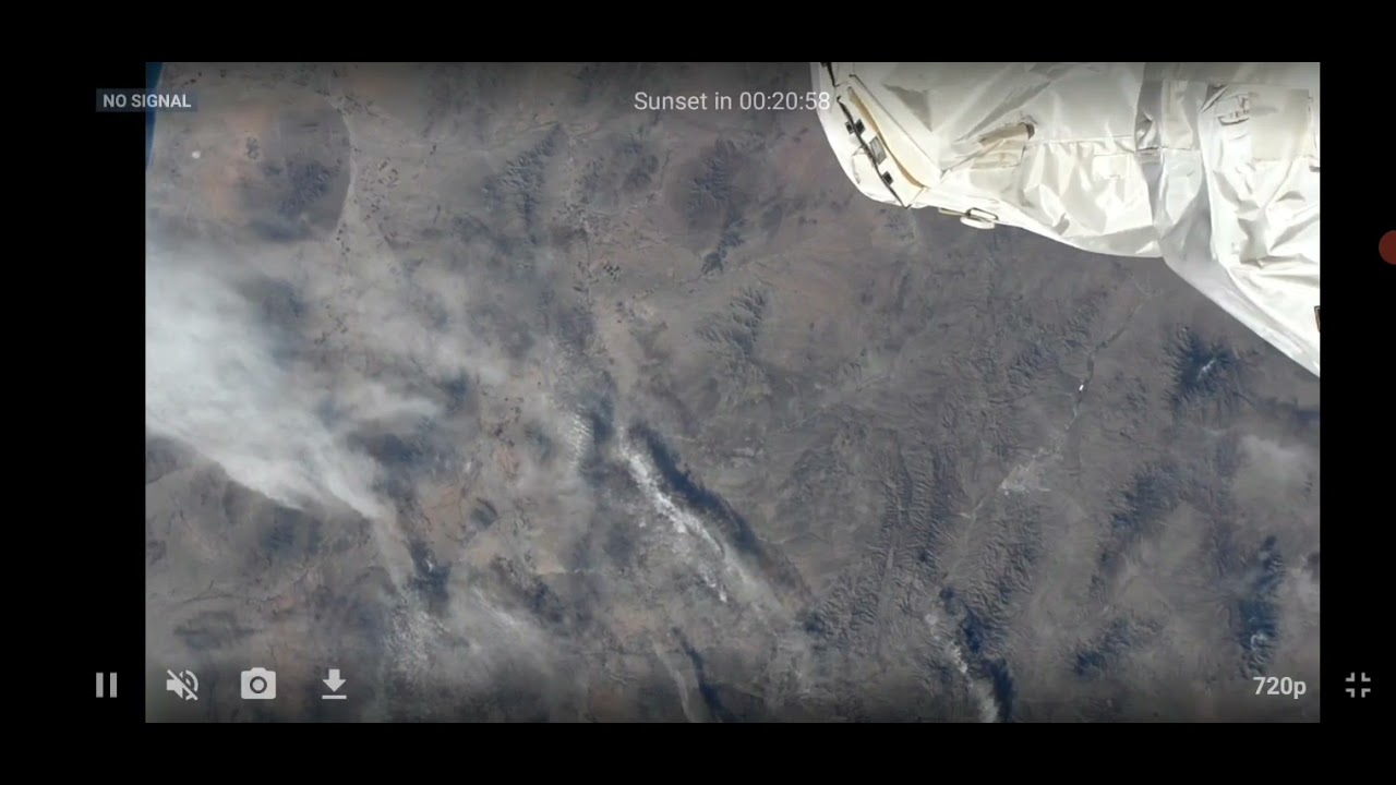 ISS - white anomaly over Arizona that disappears ..cloaked? - YouTube