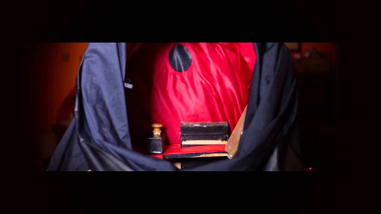 Portable dark box for wet plate collodion - YouTube