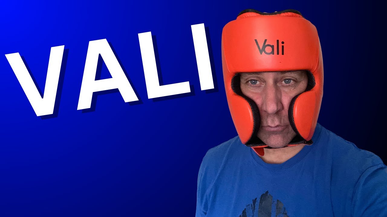 Vali Lancer Cheek Protector BOXING HEADGUARD REVIEW - YouTube