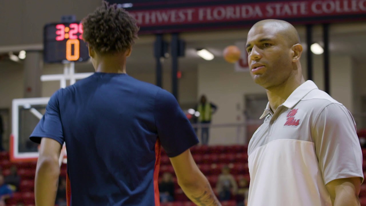 RGTV: Ronnie Hamilton - YouTube