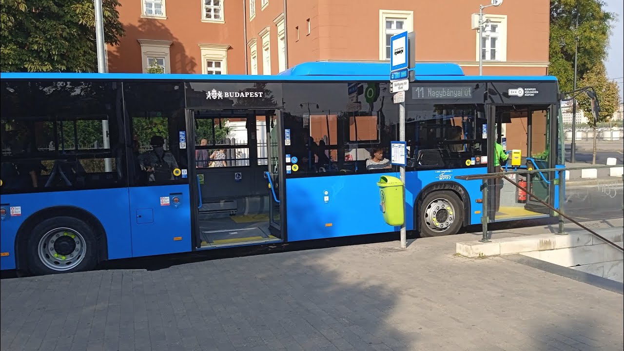 Mercedes-Benz NextGen Conecto - AA-DI-564 - @11 - YouTube