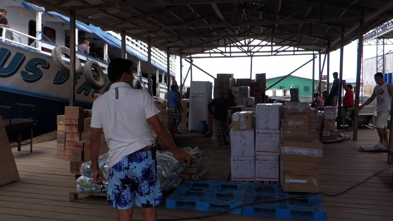 Dia 4 Terminal de Jutaí Barco Manaus até Benjamin Constant Rio Amazonas ...
