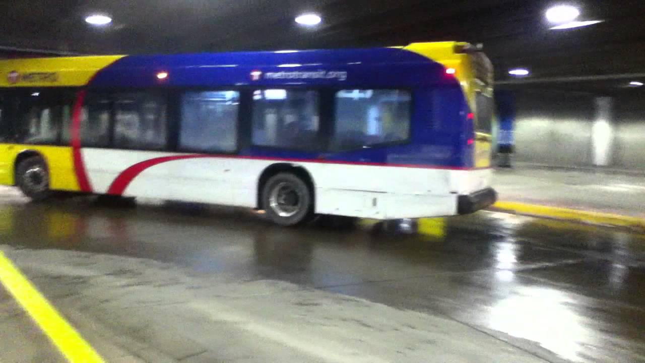 METRO Red Line BRT Runbys 12/20/13 - YouTube
