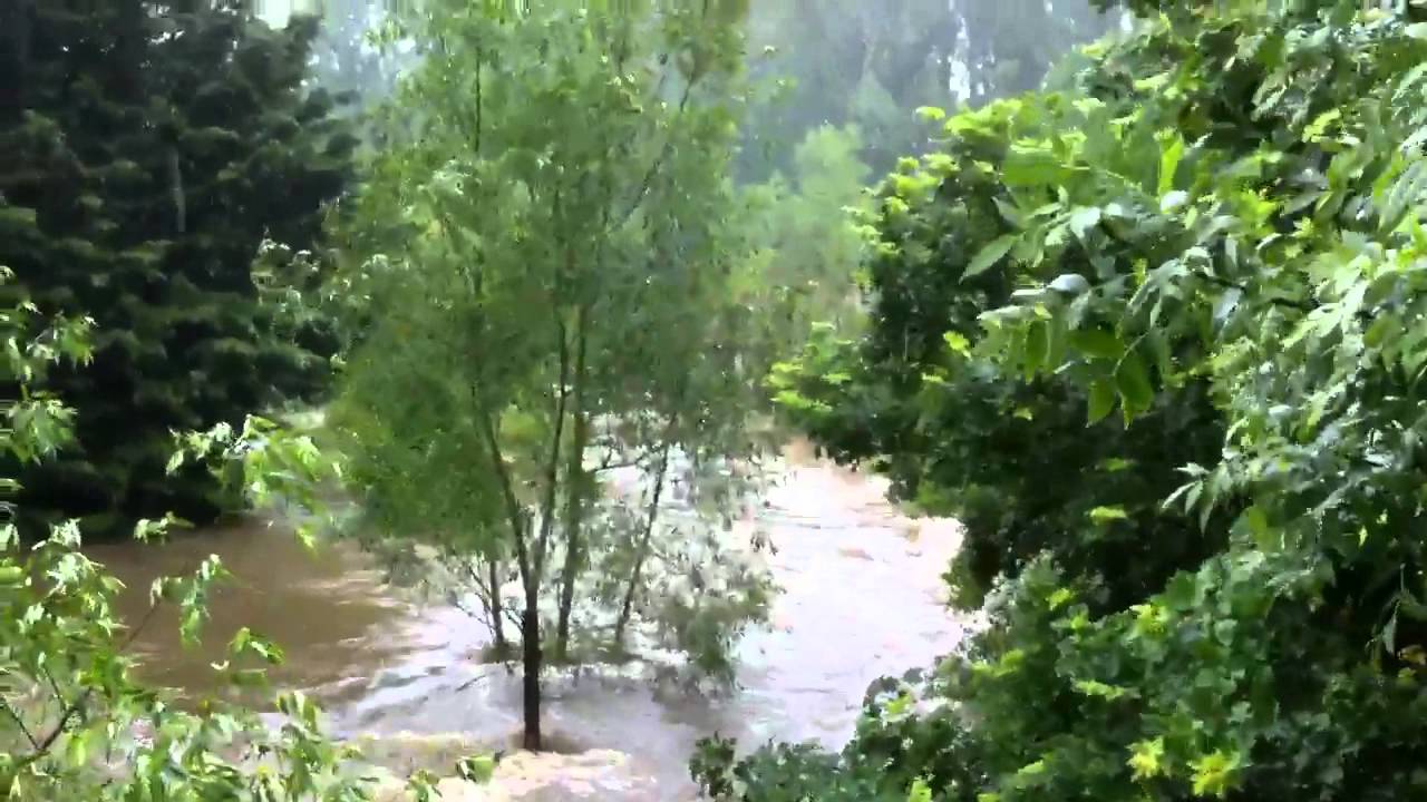 Flooding Axminster 7th July 2012 - YouTube