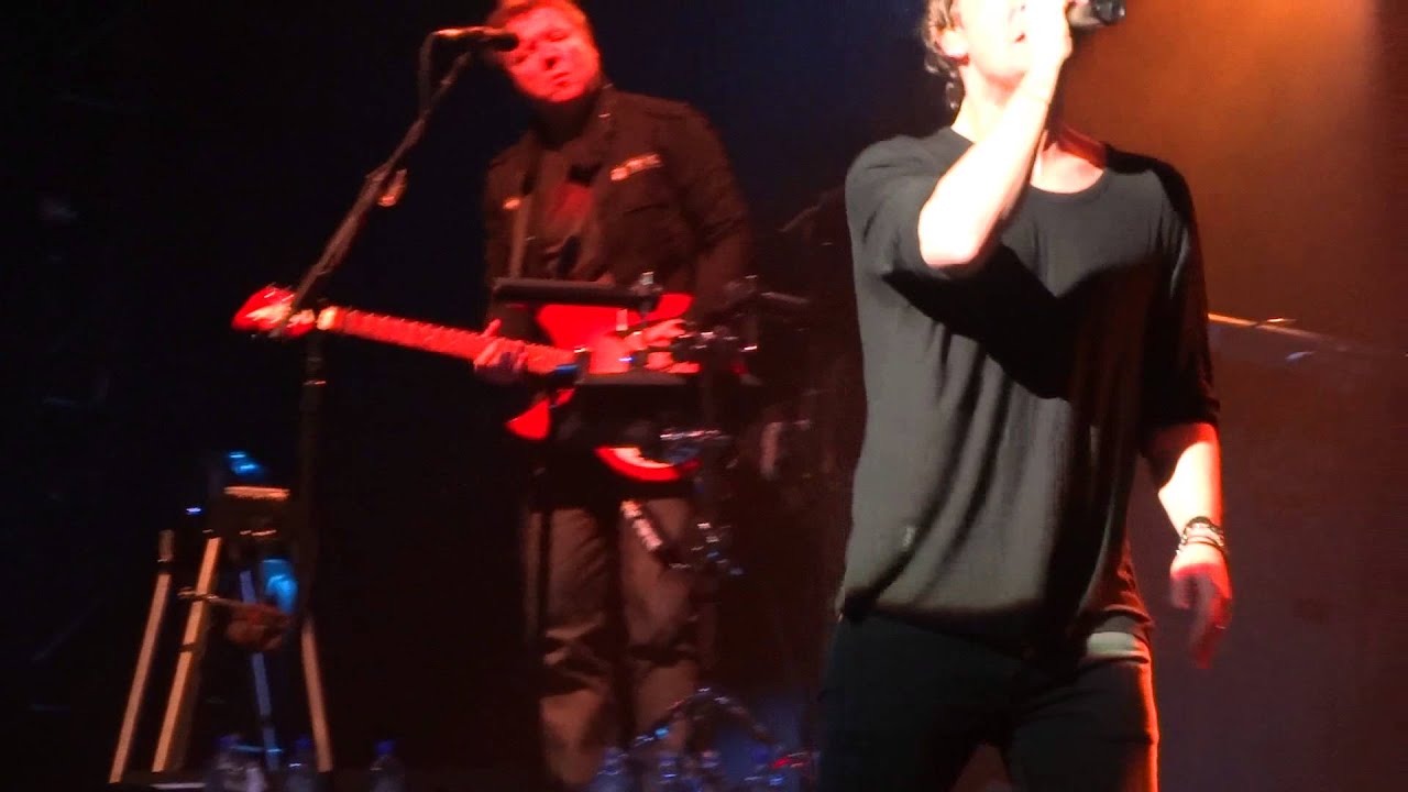 3. Overjoyed - Matchbox Twenty - Niagara Falls 2/19/13 - YouTube