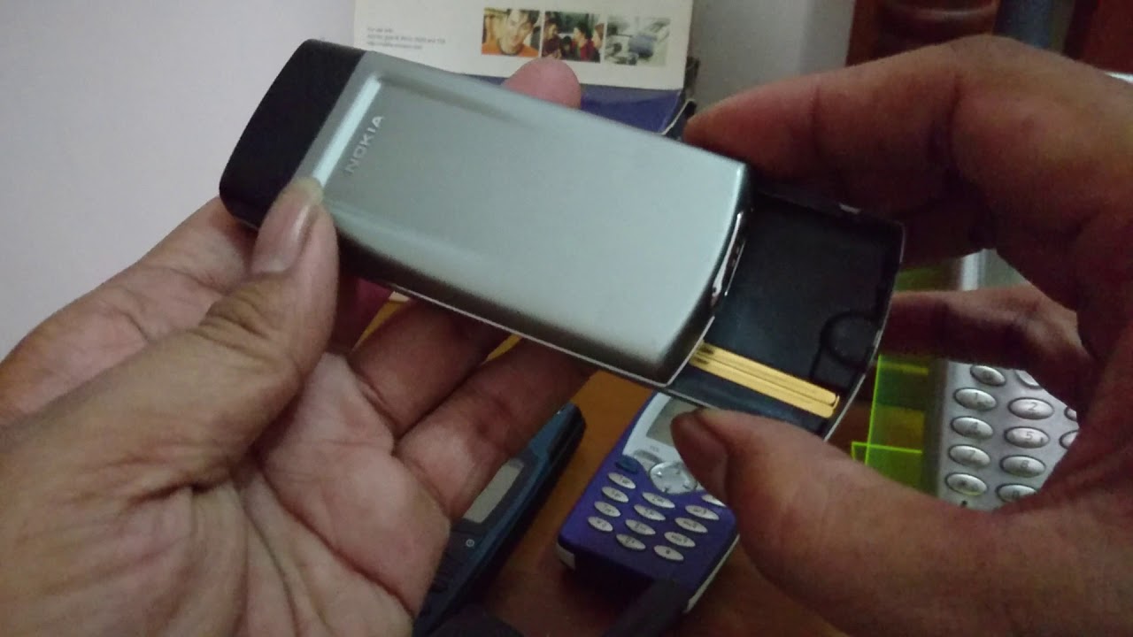 Nokia 8850 - YouTube